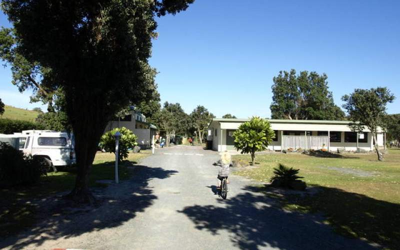 Pakiri Beach Holiday Park | Full Service Camp | New Zealand