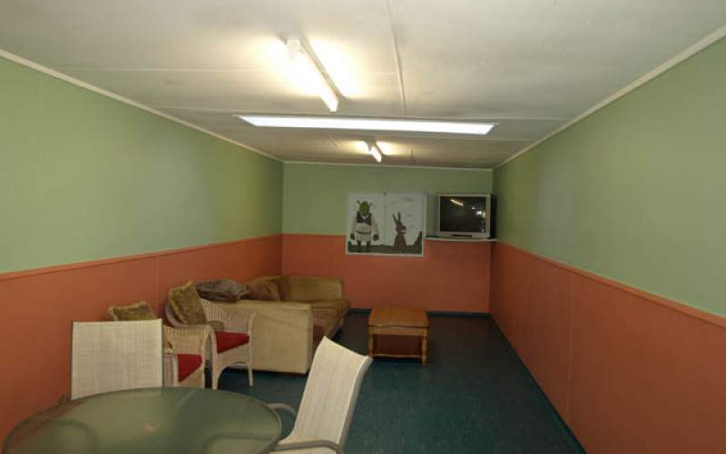 Auckland North Shore Holiday Park | Full Service Camp | New Zealand