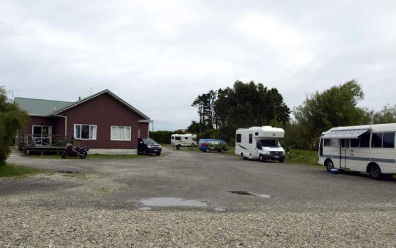 Haast Beach Holiday Park | Full Service Camp | New Zealand